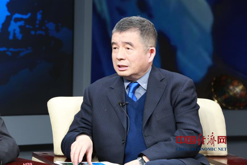 Zhou Rong: Xinjiang is safe & stable, in harmony with all ethnic groups ...