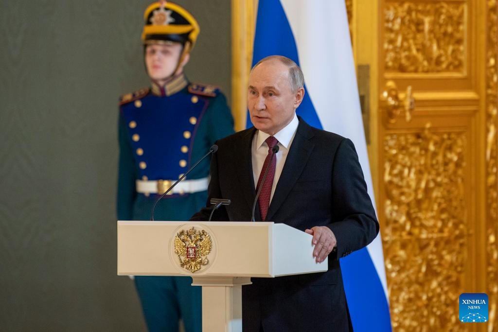 Putin meets with election campaign agents--China Economic Net
